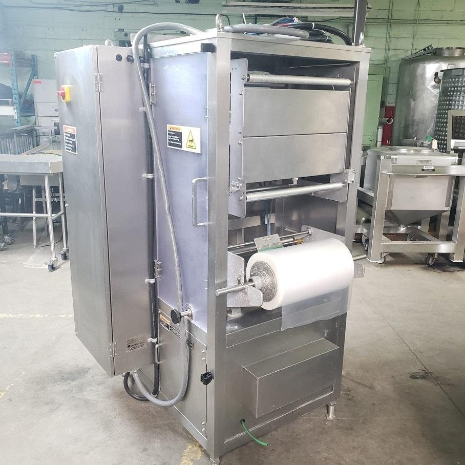 CRYOVAC 2045B Vertical Form Fill and Seal MODEL 2045B # 35100 | Equipack