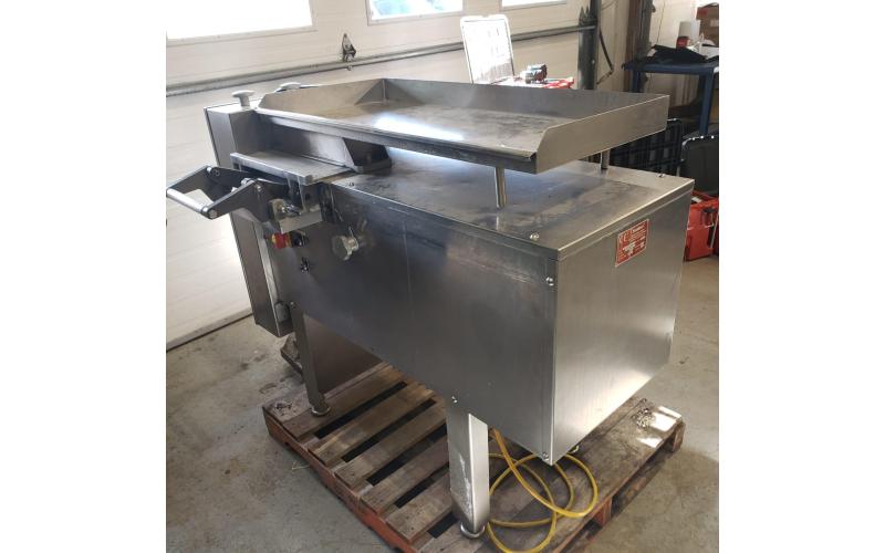 Holac Slicer Model H084-E - Slicer / Guillotine # 8195 | Equipack